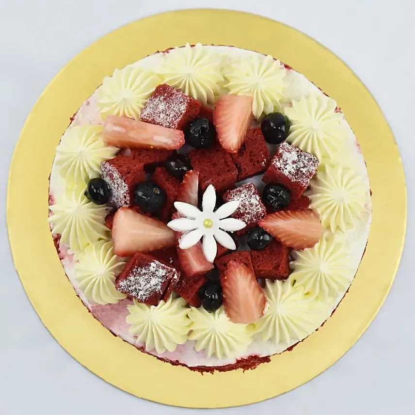 Order 500 grams Red Velvet Cake For Birthday Online | Same-Day Delivery ...