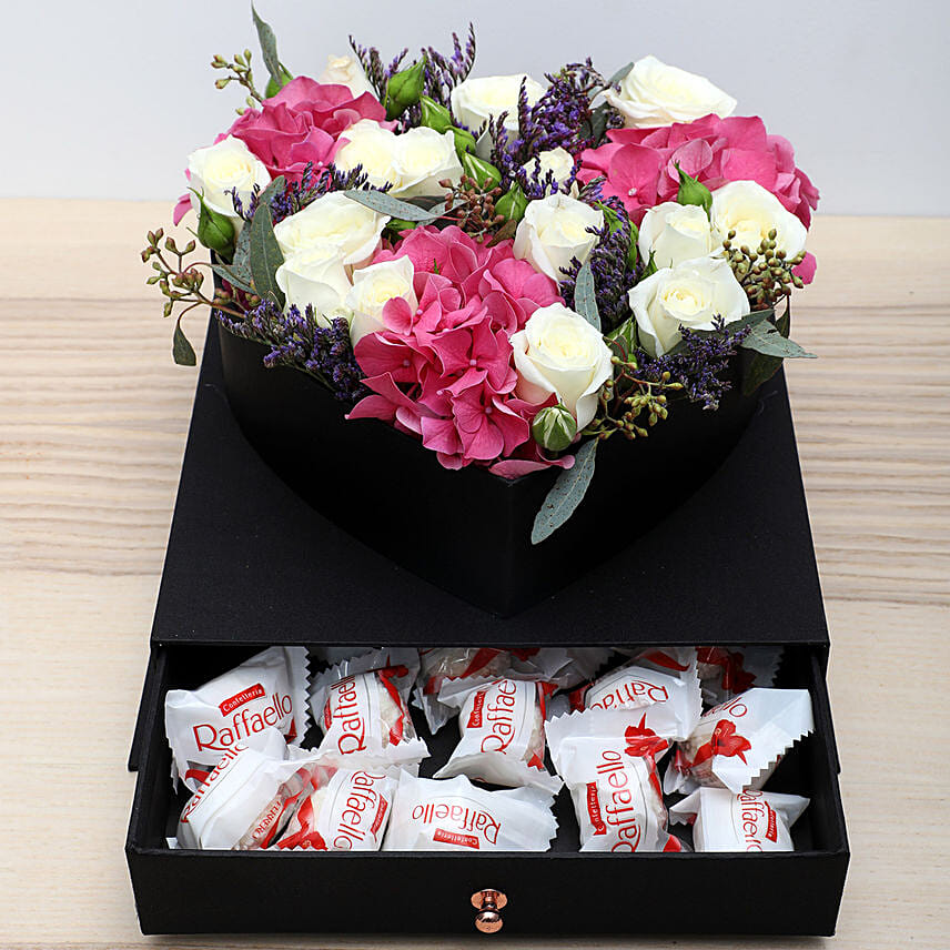 Order Roses N Chocolates Combo Online | Same-Day Delivery UAE - Fnp.ae