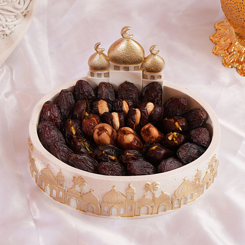 Order Royal Ramadan Dates Platter Online | Same-Day Delivery UAE - Fnp.ae