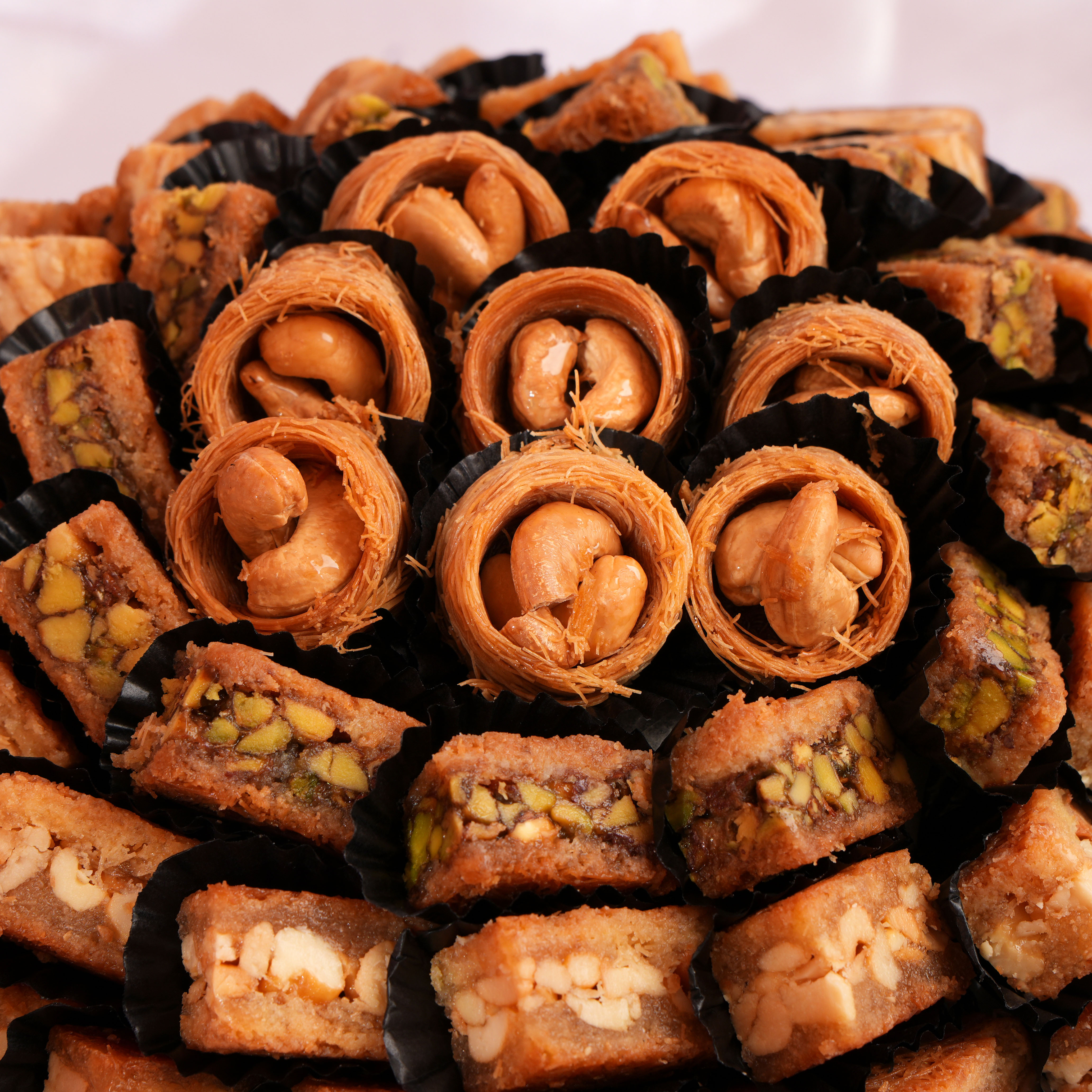 Order Premium Arabic Sweets Platter Online | Same-Day Delivery UAE - Fnp.ae
